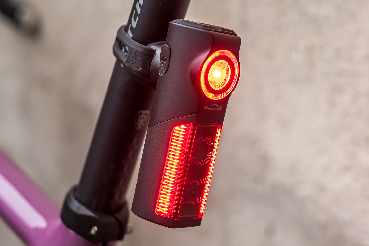 [TEST] Radar e luce in un unico dispositivo: Magicshine SeeMe R300 ...